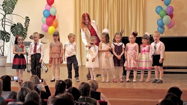 10 Поздравление. Первоклашки