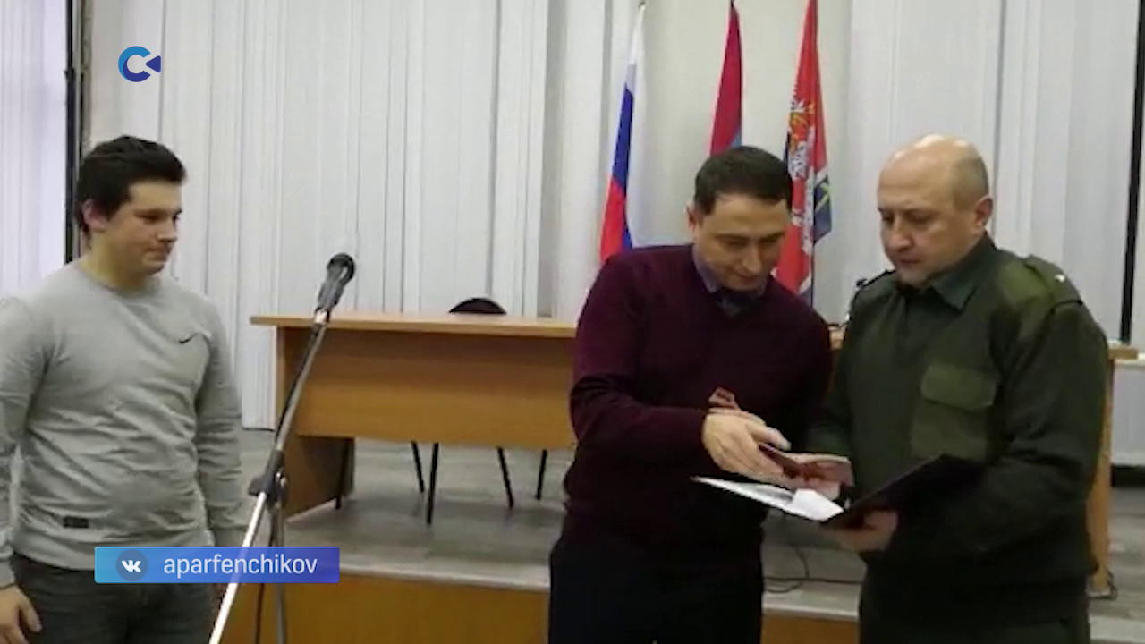 Жителю Карелии вручили медаль Жукова