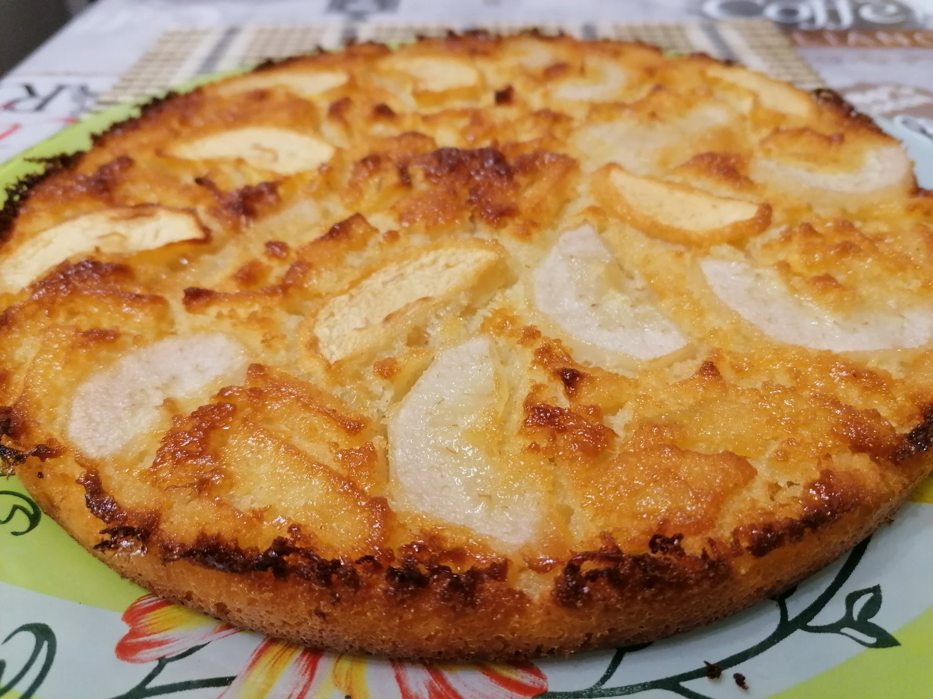 ОЧЕНЬ ВКУСНЫЙ,АРОМАТНЫЙ И НЕЖНЫЙ МАННИК.Все смешал и в духовку.