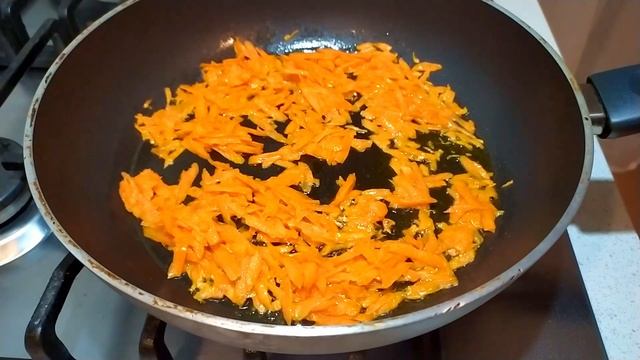 Куриная грудка в сметанном соусе