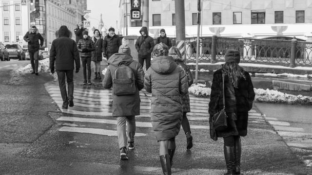 Ранняя весна в Москве 2018 год - весенняя уличная фотография