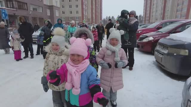 Дедушка Мороз на санях был замечен с рейдом по Краснообску