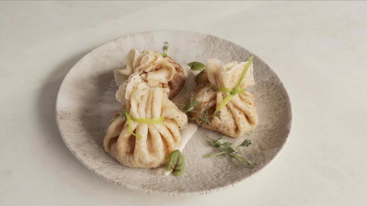 БЛИНЧИКИ С Hi BEEF ФАРШЕМ и сливочным муссом из лесных грибов