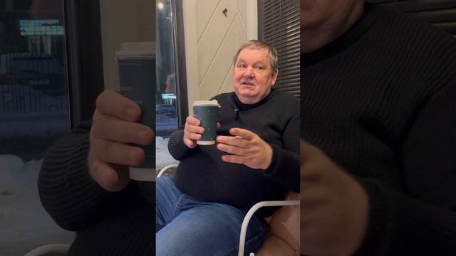 Маркетолог занимается продвижением товара на рынок