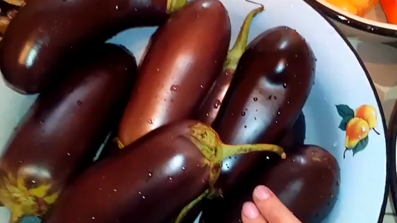 Салат с баклажанами на зиму. Заготовка на зиму