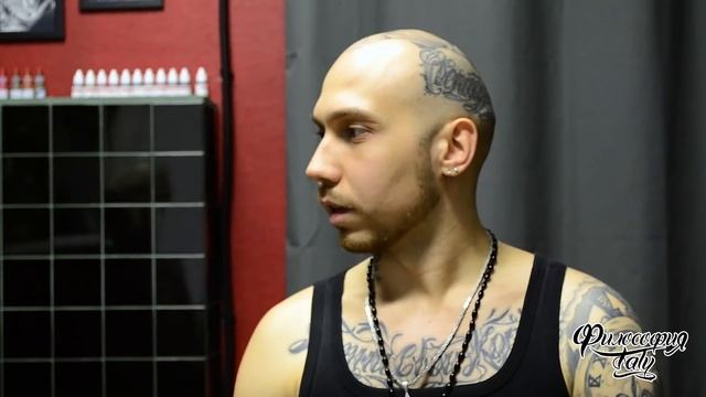 АКТЕР НИКИТА ДЖИГУРДА   ЗНАЧЕНИЕ ТАТУИРОВОК НИКИТЫ ДЖИГУРДЫ   ИНТЕРВЬЮ И НОВАЯ ТАТУ ДЖИГУРДЫ (2).mp4