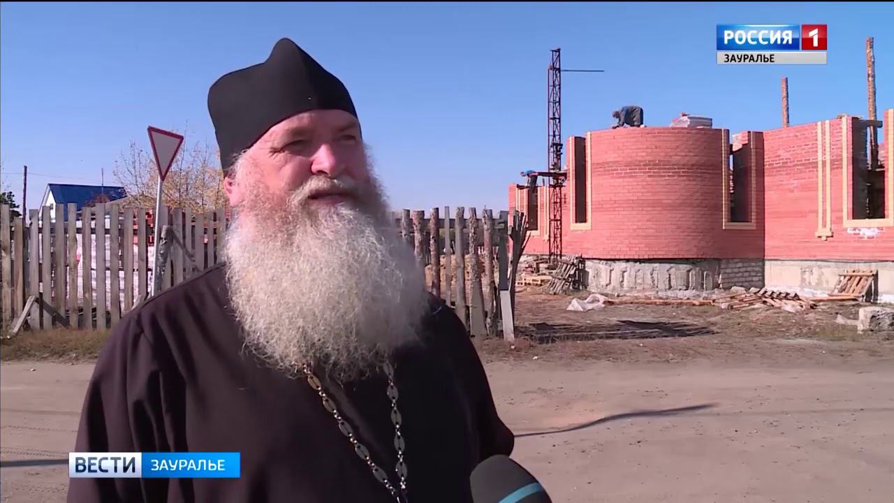 В селе Глядянское строят храм своими силами