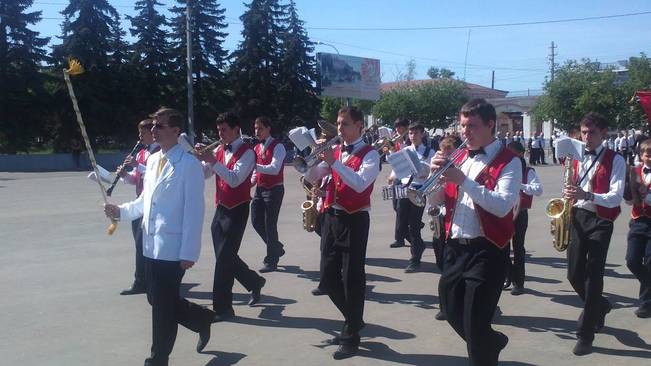 Марш - парад оркестров