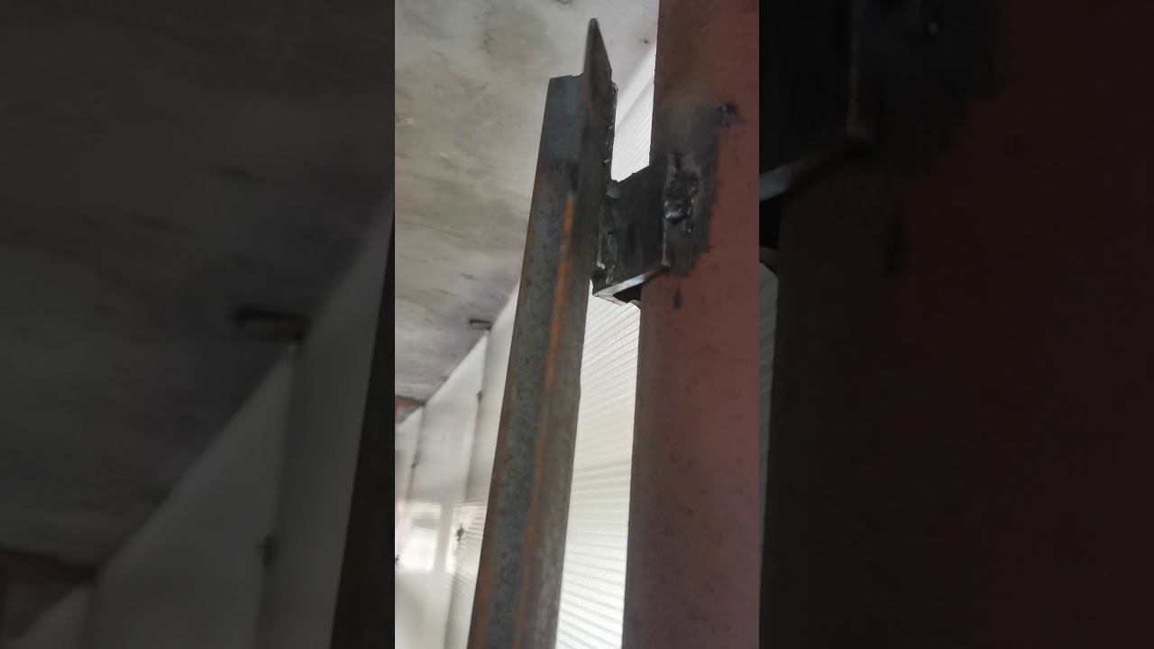 Как сварить ровные ворота, если стойки не вертикальные.