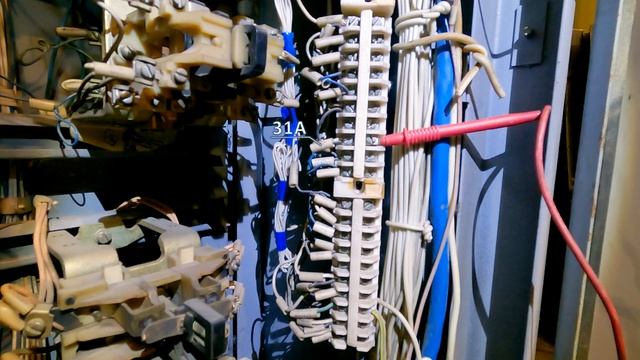 Мелкая но коварная неисправность релейного лифта.