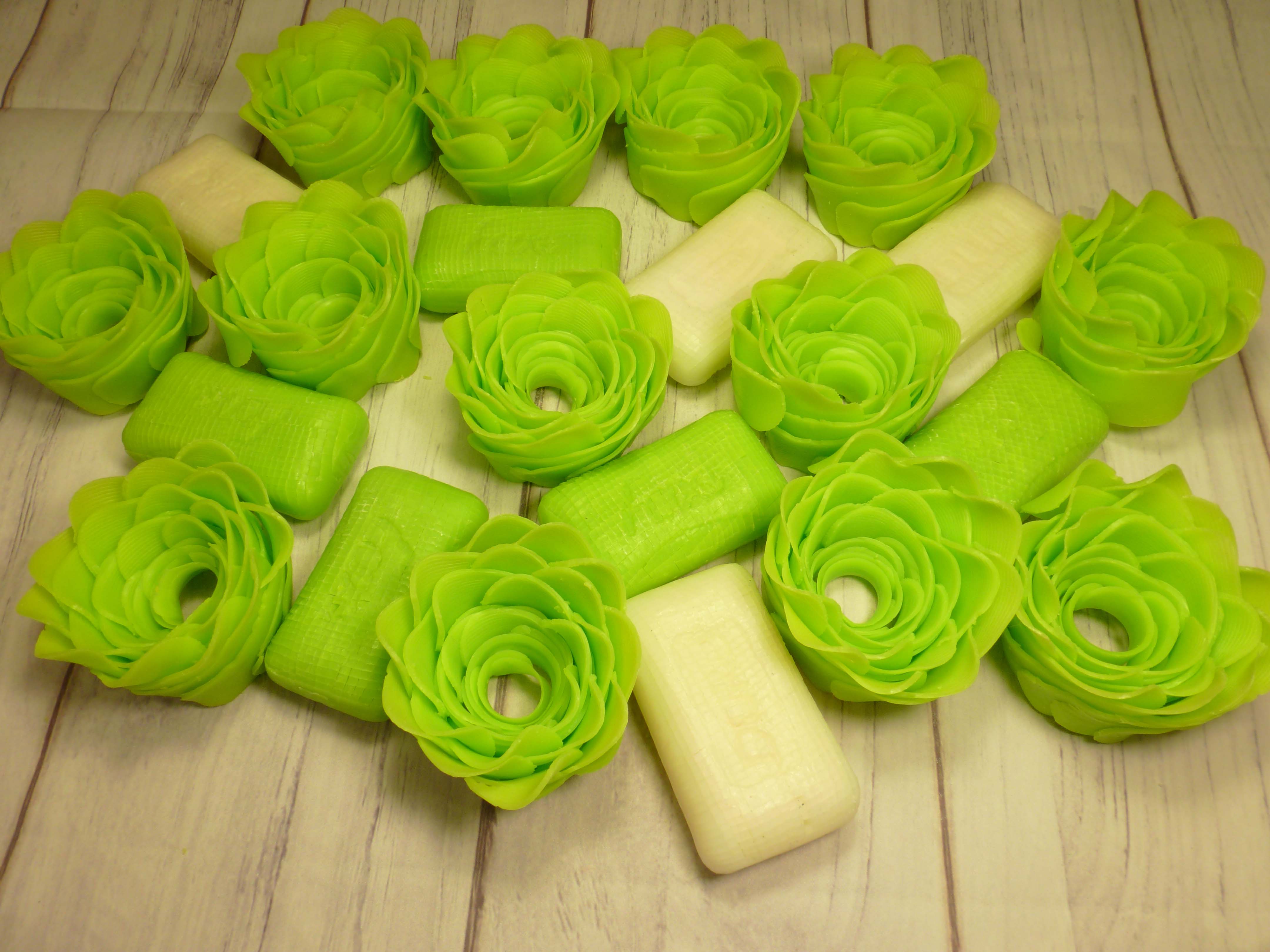 ASMR Carving and Crushing Dry Soap and Soap Roses / АСМР Резка и Ломка Сухого Мыла и Мыльных Роз