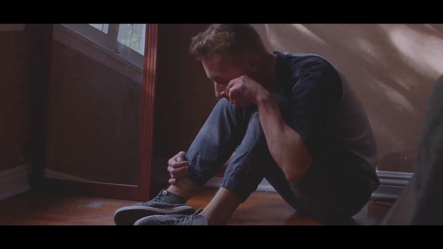 Костаника Лобода  -  в поисках берега