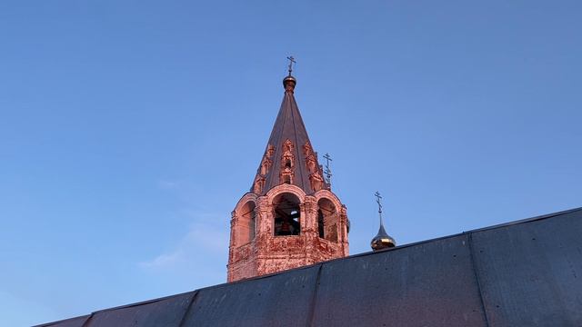Город Гороховец весной. Закат. Мужской монастырь.