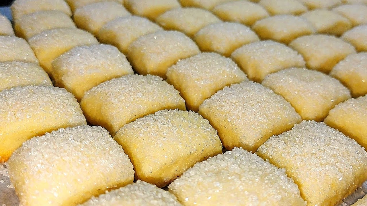 Беру к и через 20 минут печенье к чаю готово! Мягкое и очень вкусное быстрое печенье