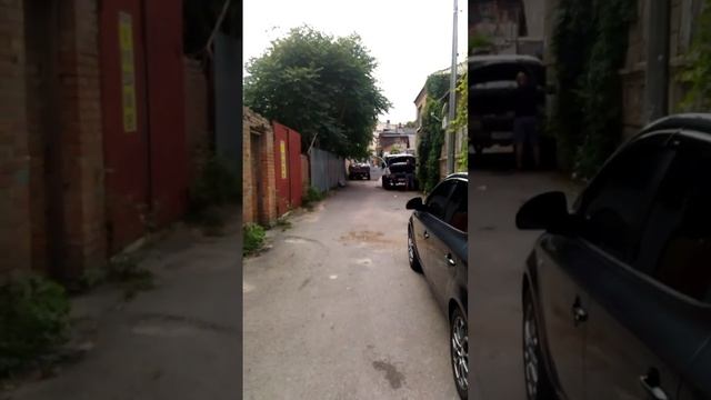 Продажа жилья в Ростове-на-Дону на улице Нефтегорской в центре города и без движения авто