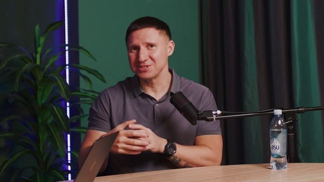 Я НИКОГДА НЕ ВИДЕЛ ФИЗИЧЕСКОГО МИРА ! ВСЁ ! ЧТО МЫ СЕЙЧАС  ВИДИМ ! ЭТО ПРОЕКЦИЯ В НАШЕМ МОЗГУ !