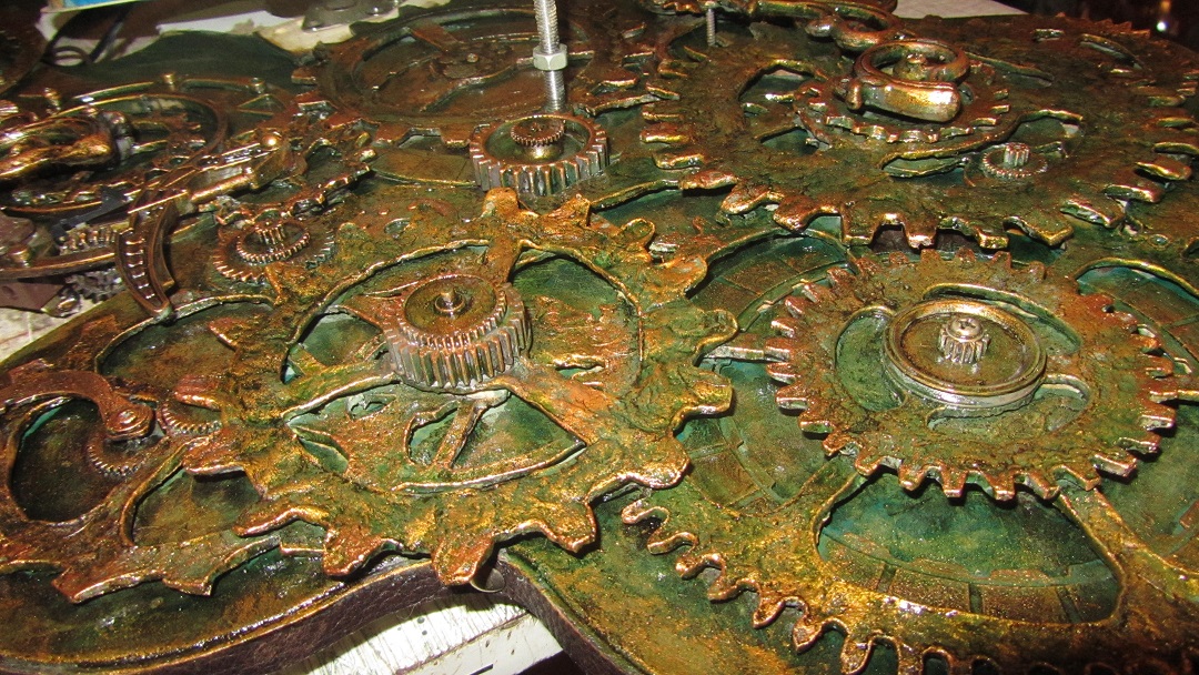 Шестерёнки из папье-маше