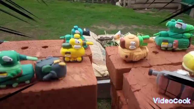 весь 1 сезон + бонусная концовка