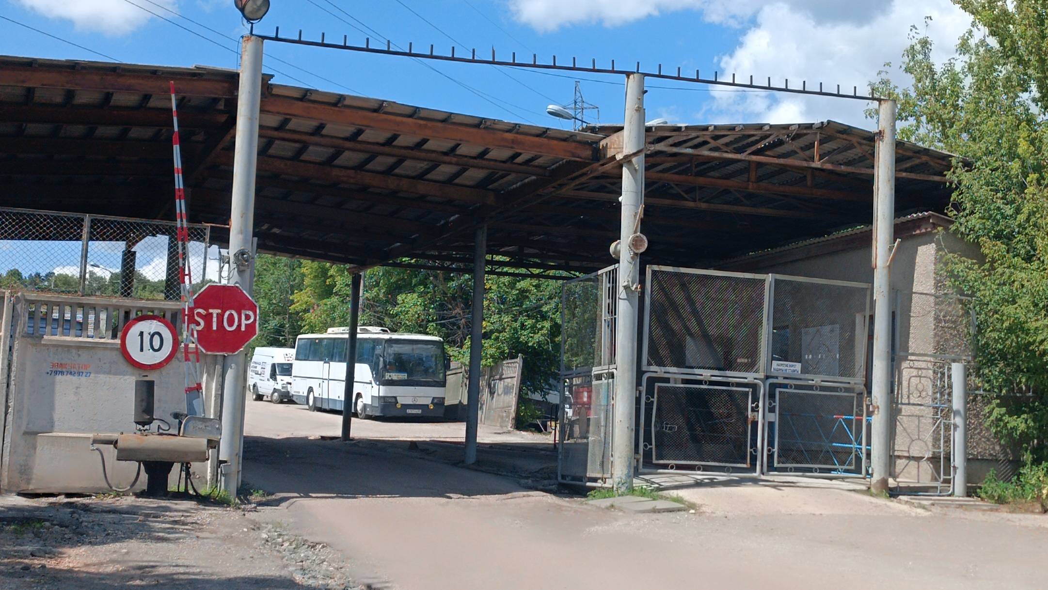 База «АТП» г. Симферополь, ул. Сельвинского №108. +7978-90-90-900