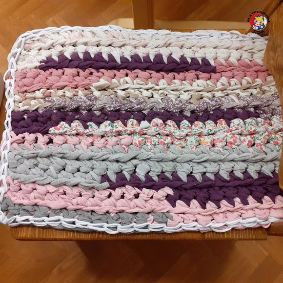 Как связать коврик из трикотажной одежды, вяжу руками как крючком