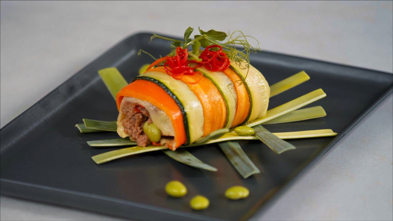 Радужный ролл с Hi Beef фаршем