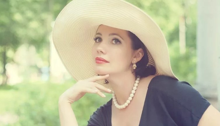 Монолог Женщины... о возрасте. Автор текста Галина Воленберг. Стихи о жизни.