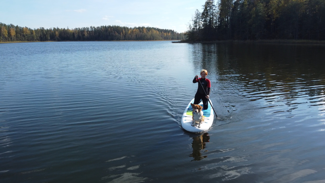 Покатушки на SAP board по лесному озеру