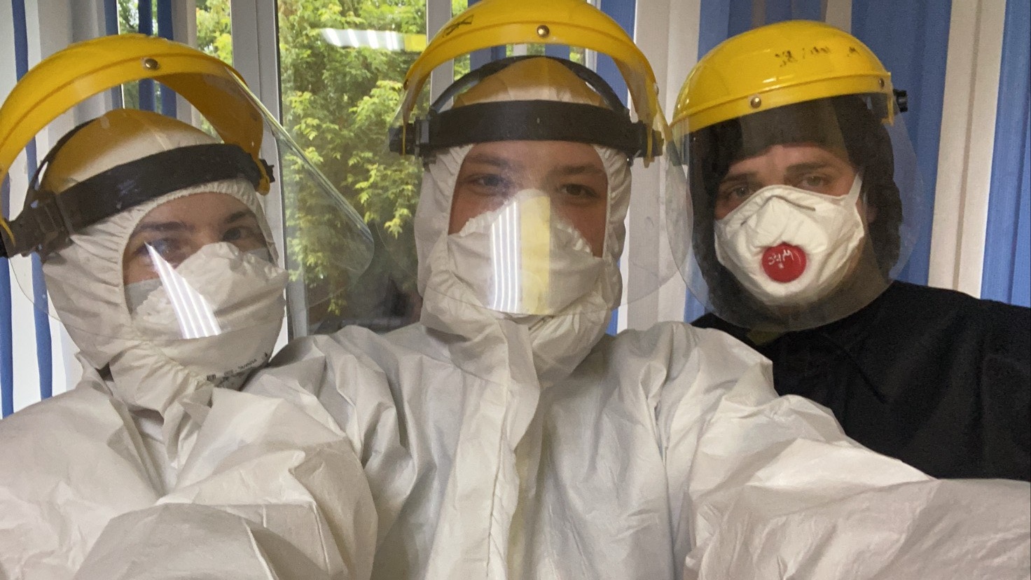 Красноярские врачи сочинили песню о коронавирусе (вторая версия, 2020)