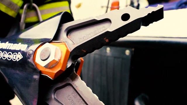 Техника Спасения: Гусеничный снегоболотоход ЗВМ 2411П «Узола»