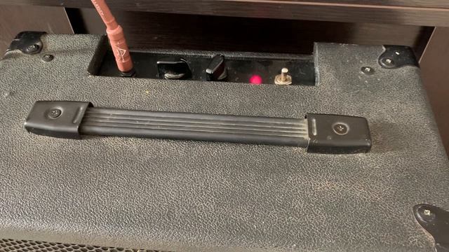 Yerasov GTA 15R проверка и демонстрация лампового комбика