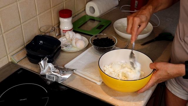 Творожная запеканка без муки, манки и крахмала.