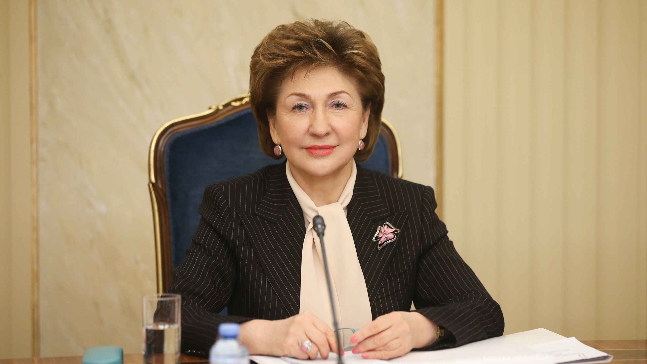 Актуальное интервью: Галина Карелова