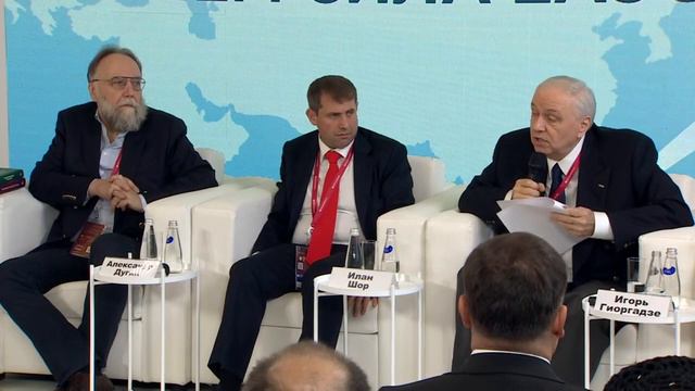 Восток или Запад: в чём сила ЕАЭС? - ПМЭФ-2024