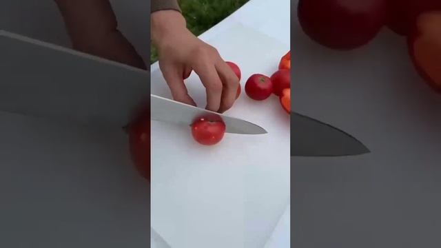 Шашлык на кефире c coycом из кoпчёных овощей?