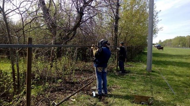 Поставили НОВЫЙ забор из сетки-рабицы вместо старого деревянного