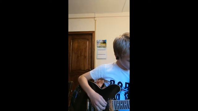 Илья - Wake Me Up When September Ends