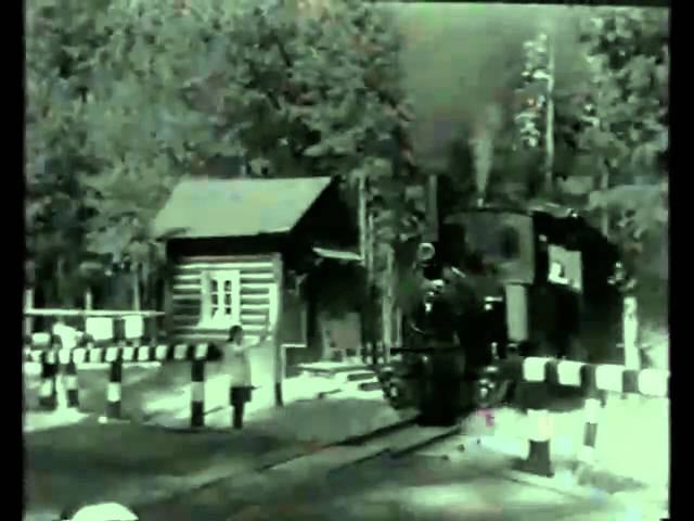 Кратовская ДЖД в фильме «Девушка с характером», 1939