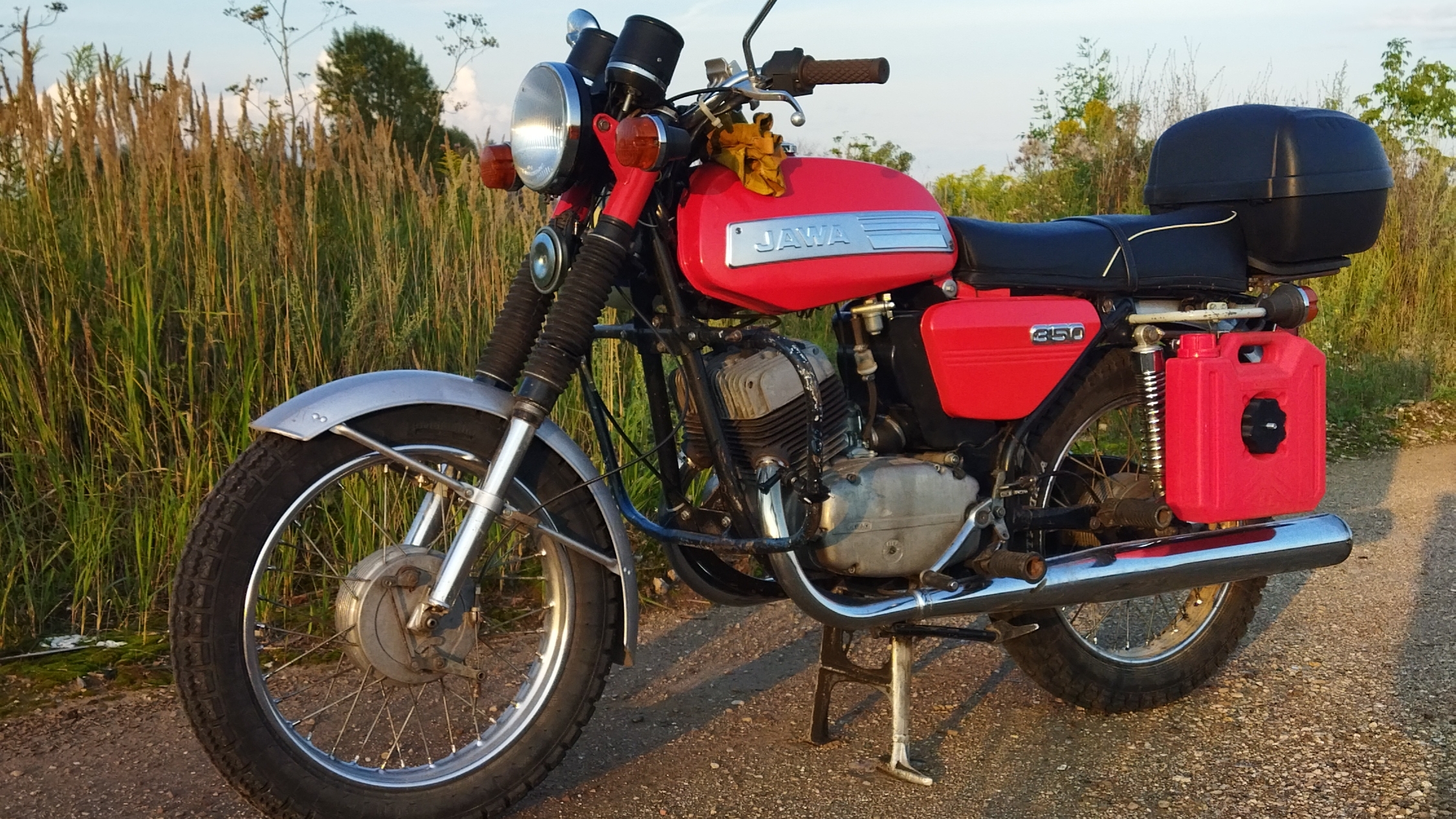 Багажник для Явы #3 :: крепление канистры