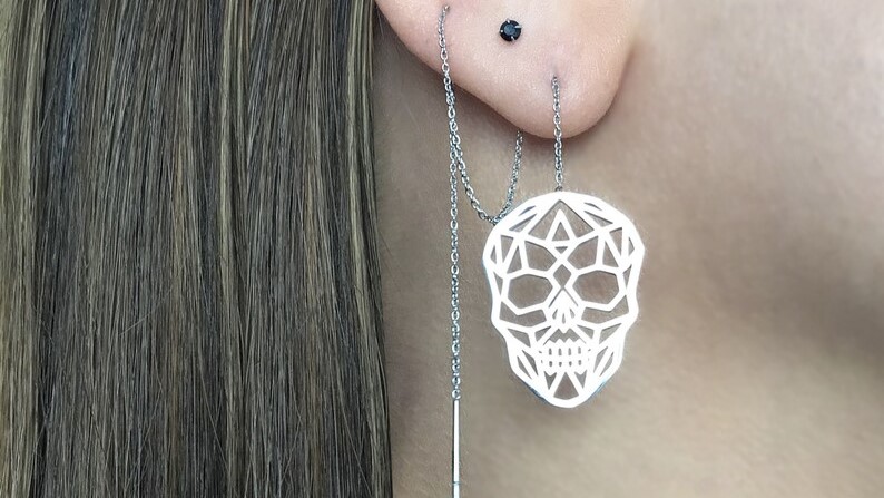 Длинные серьги-цепочки "Черепа абстракции" от Starfallshop