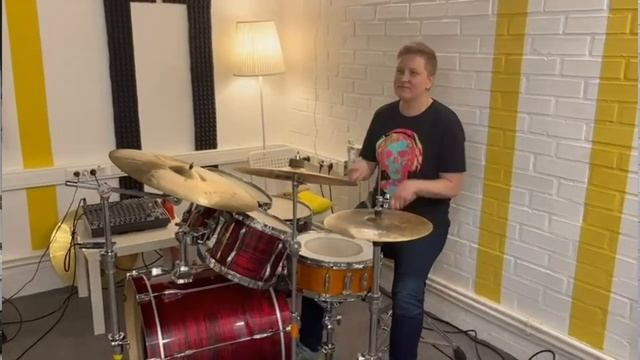 Cantaloupe Island. Кавер на барабанах.