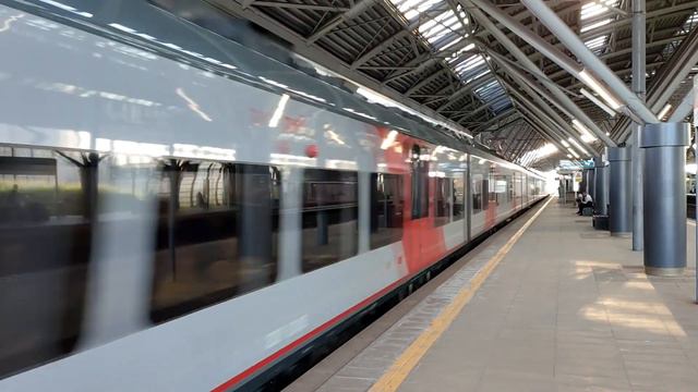 Электропоезд ЭС1П-024 "Ласточка" (ТЧ-96) скоростной поезд №717М Москва - Минск.