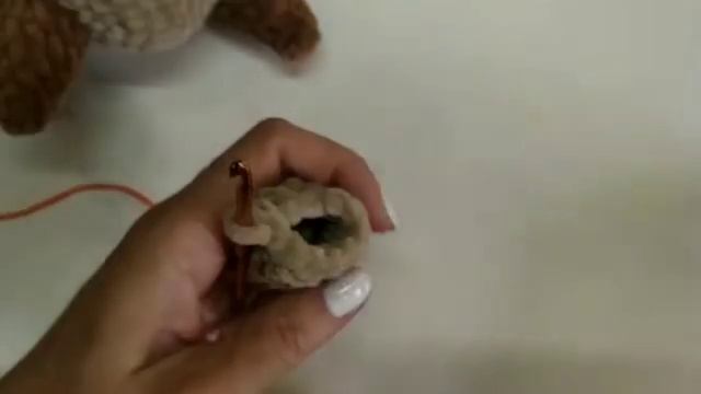 Бычок вязанный крючком из плюшевой пряжи. МК