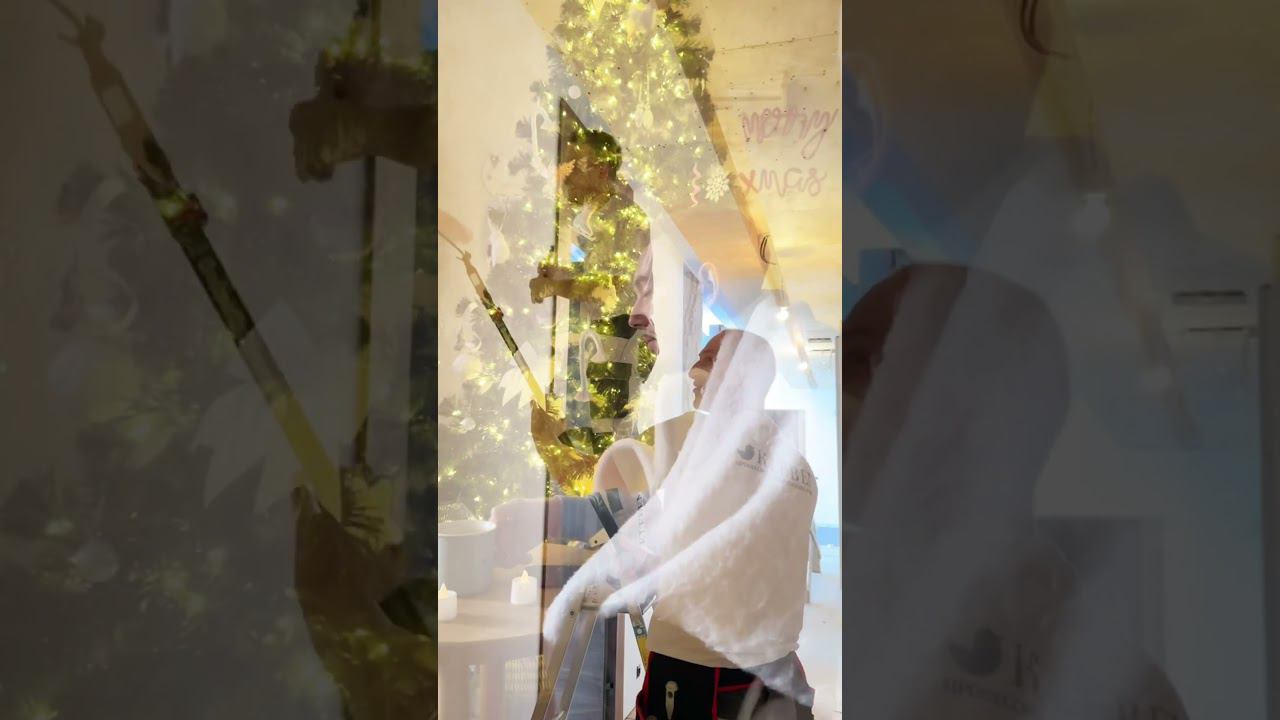 КЛЕБЕН |Это мы на праздниках скучали по работе, сейчас уже во всю клеим обои )) #поклейкаобоев #юмор