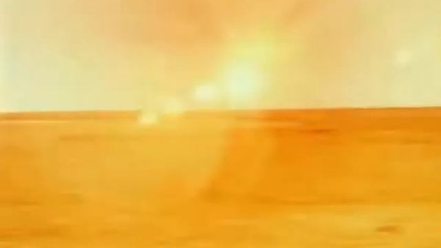 ?✨Чёрная дыра (1999) русский трейлер?✨
Жанр: Боевик, фантастика, приключение