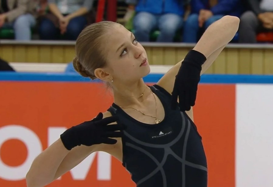 АЛЕКСАНДРА ТРУСОВА УДИВИЛА на ТРЕНИРОВКЕ в Стокгольме!!! УСЛОЖНЕНИЕ ПРЫЖКОВ от заявленных ВОЗМОЖНО!