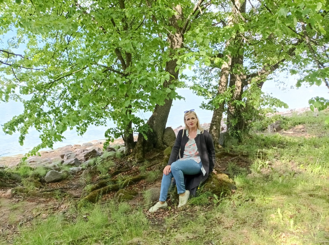 ДВА ПОДБИТЫХ КРЫЛА