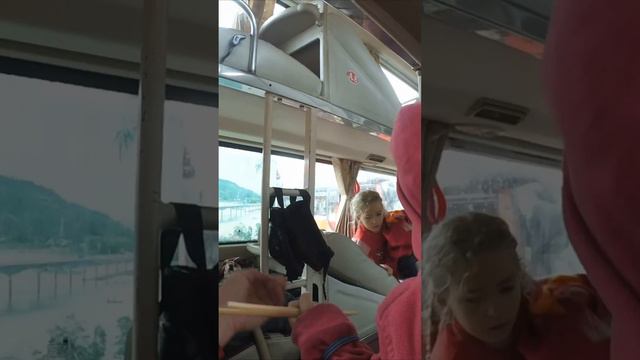 Слипин-бас — высоким тут не место! #shorts