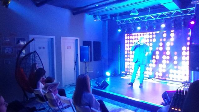 Осторожно, мадам - Эдуард Семенов