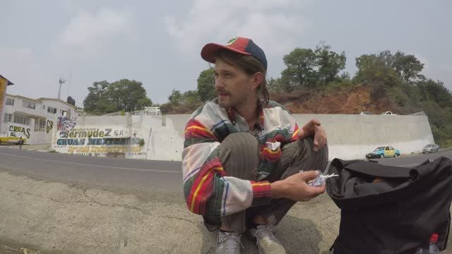 SOS - Мексика. Поиск работы, автостоп, общение с местными |16+