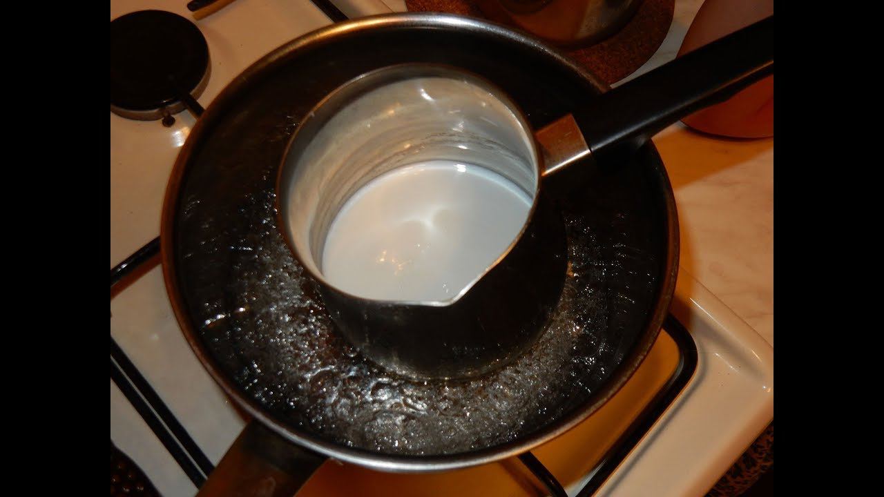 Мила варит мыло